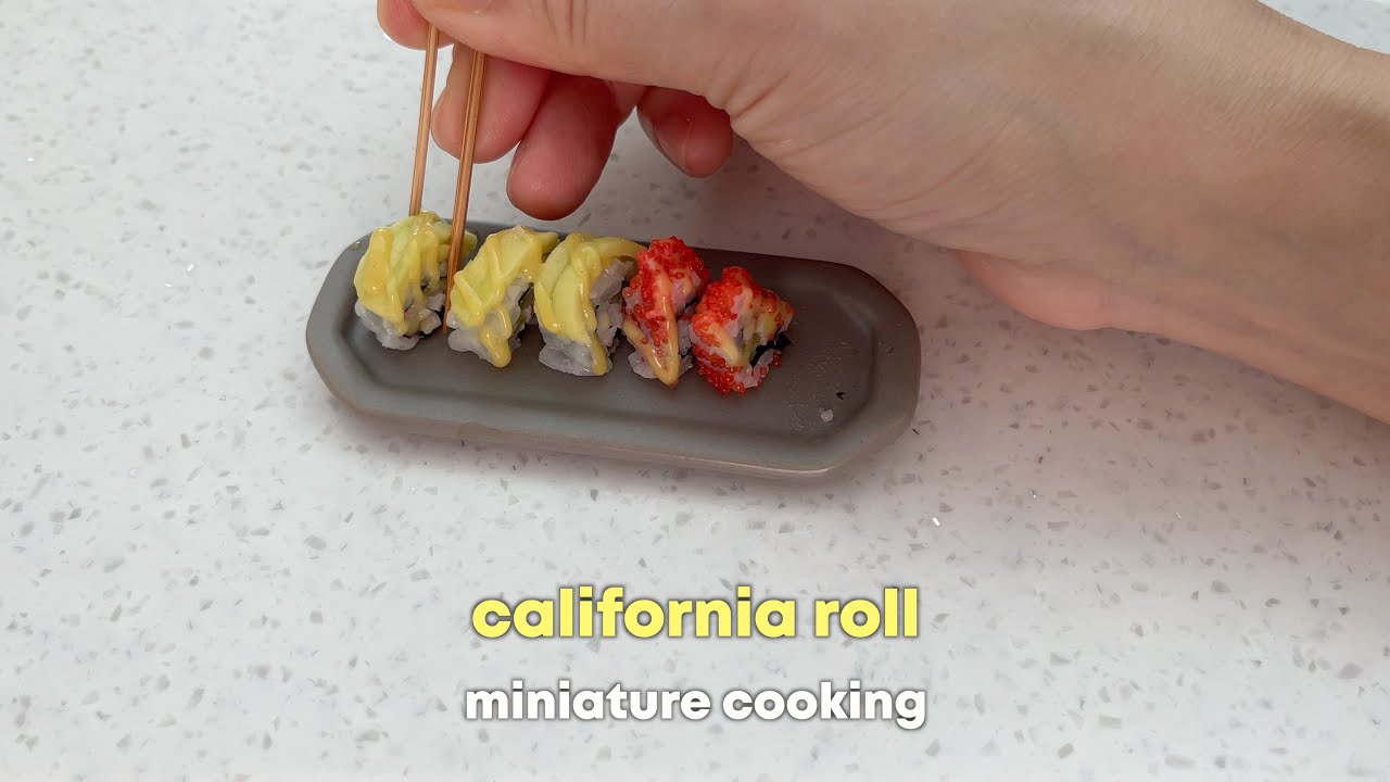 켈리포니아롤 미니어처요리 How to make mini california rolls カリフォルニアロール - YouTube