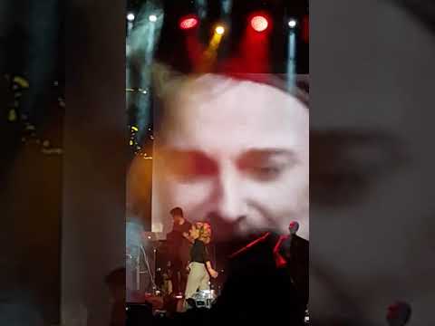 İrem Derici Konseri - Gir Kanıma