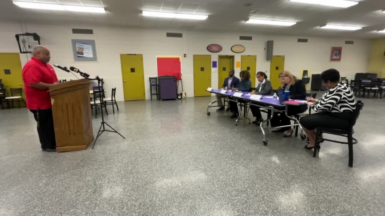 5 people show up to public input meeting about future NNPS superintendent - YouTube