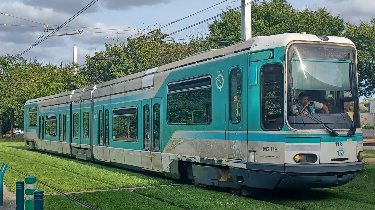 [RATP] Tramway T1 Retournement des Alstom TFS à la Gare de ...