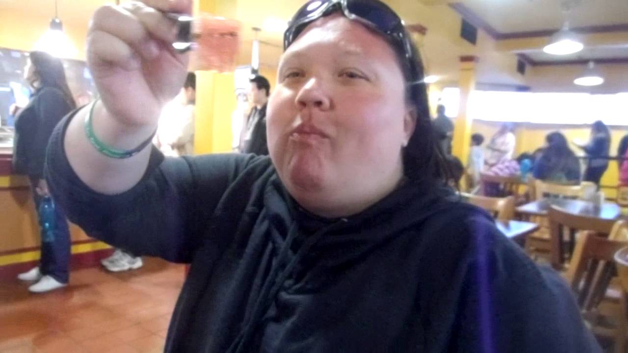 New Strutters Restaurant Chicken Review Six Flags Great America 5-7-16 ...