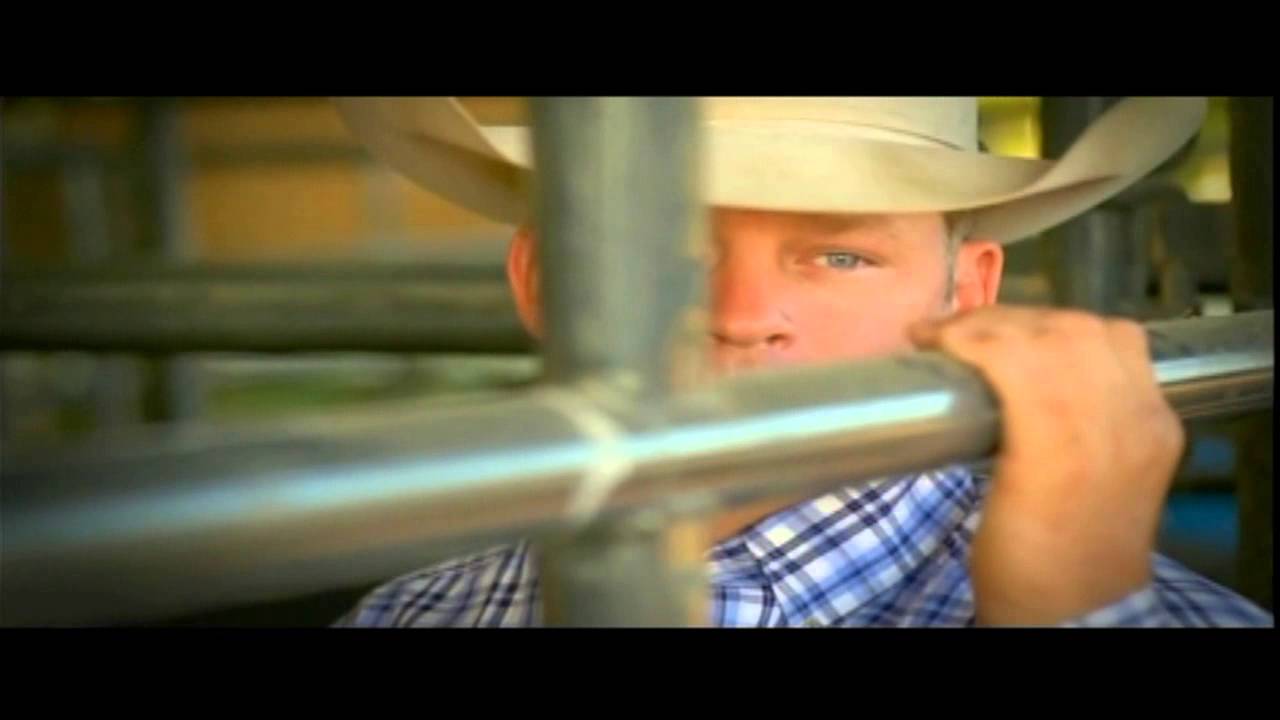 Chris Shivers last ride with the PBR Vegas 2012 - YouTube