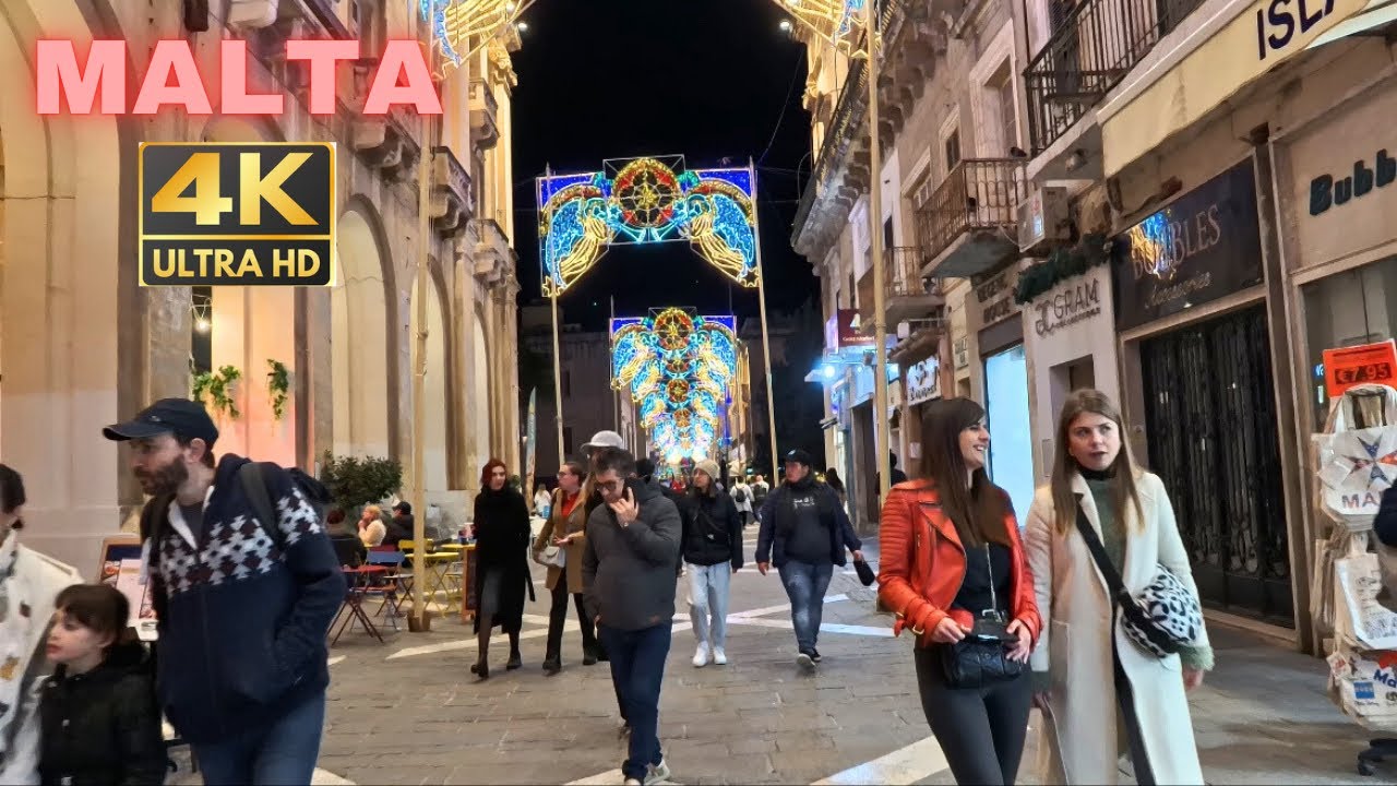 Stunning Christmas Lights Display at the Capital City of Valletta Malta ...