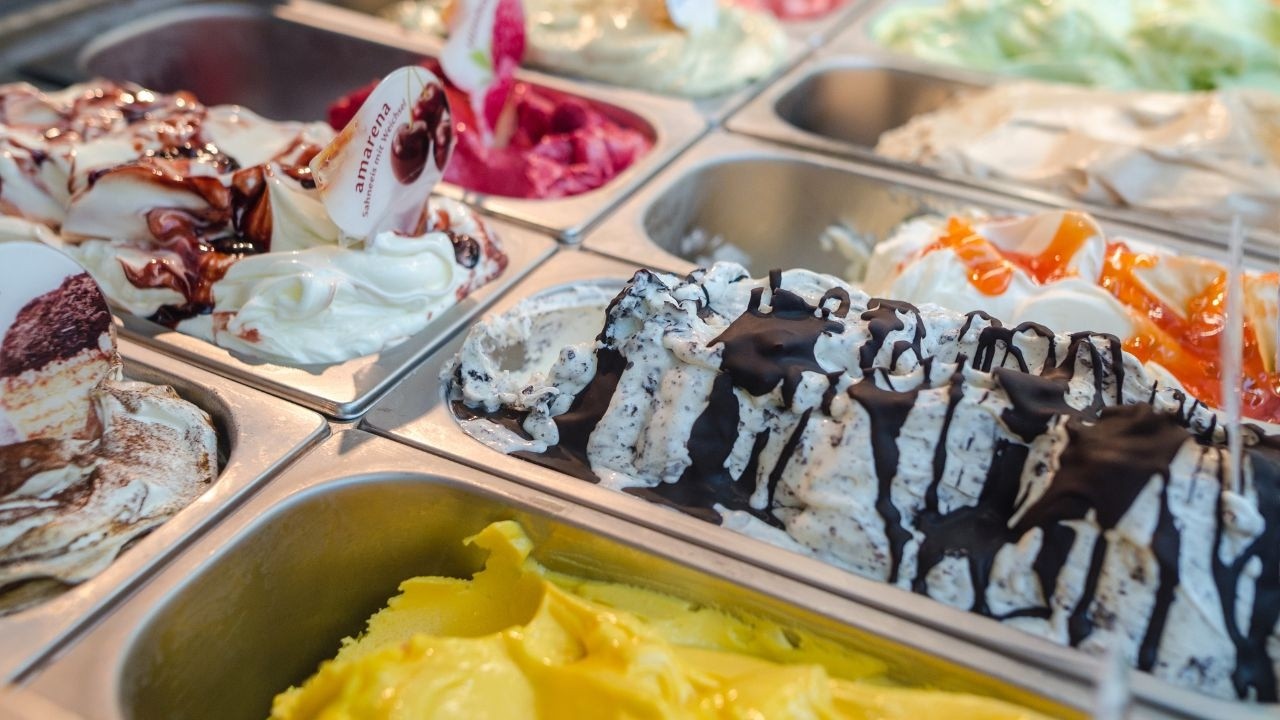 NEW ! Ice cream with cookies sooo very very yummy 😋🥰 - YouTube
