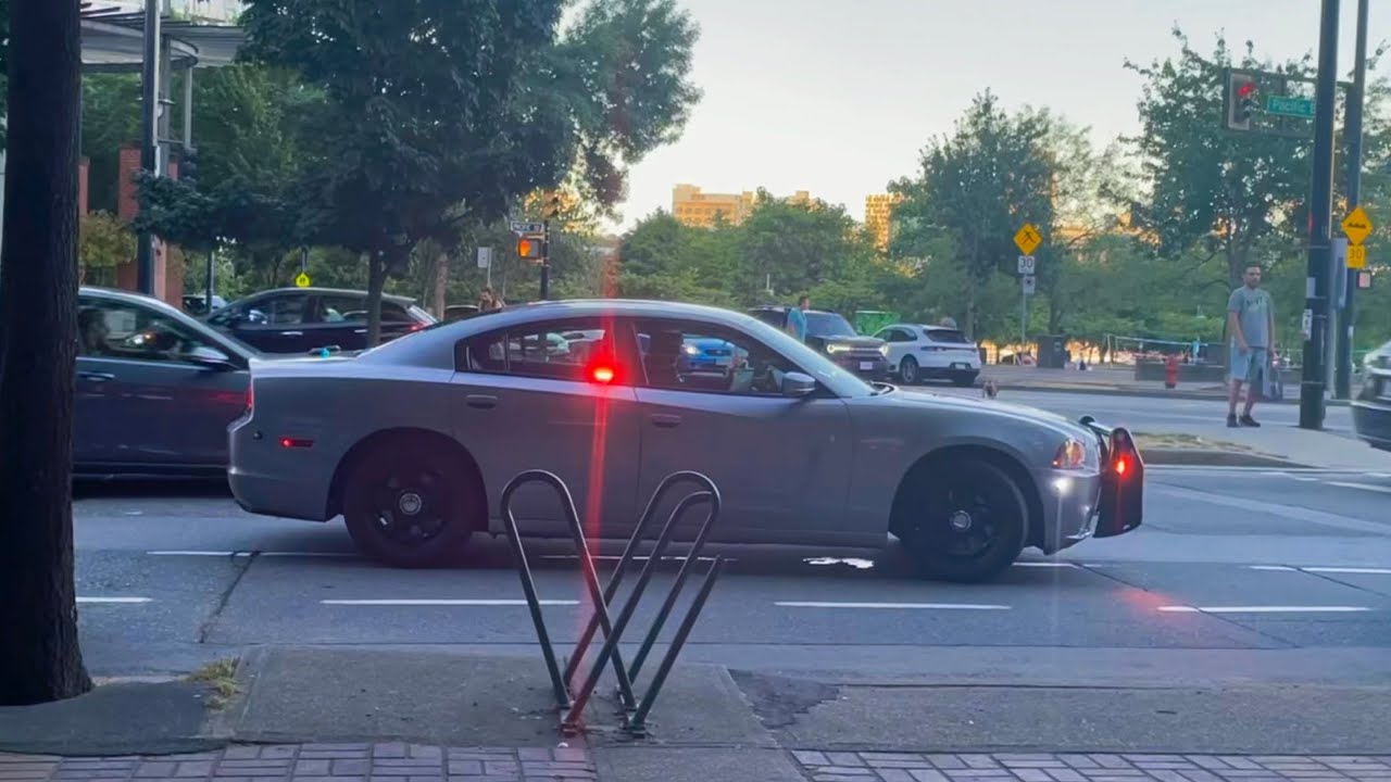 Vancouver Police 2013 Dodge Charger - YouTube