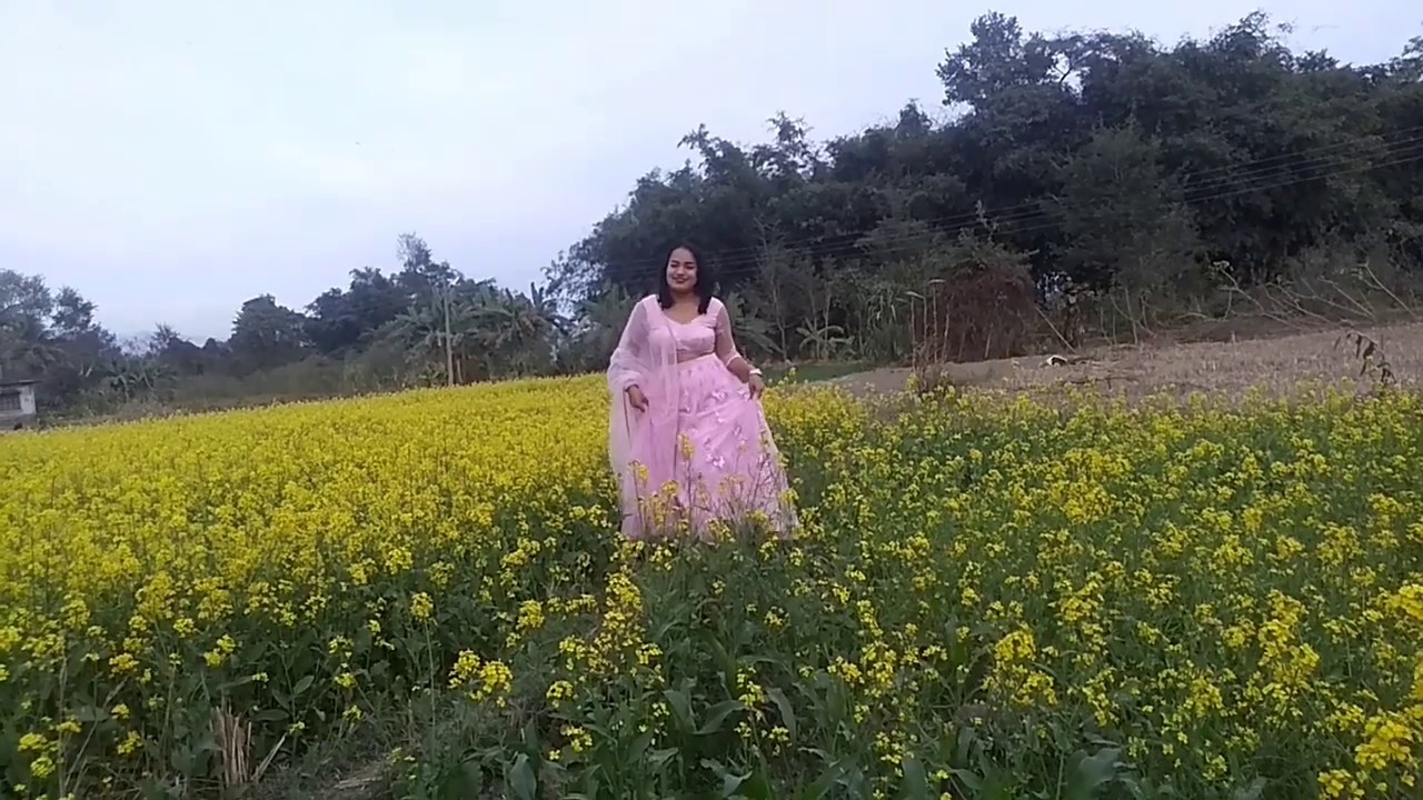 के आपत परेछ यो नानी लाई हेर्नू त एक पटक /ft.Sital Rai - YouTube