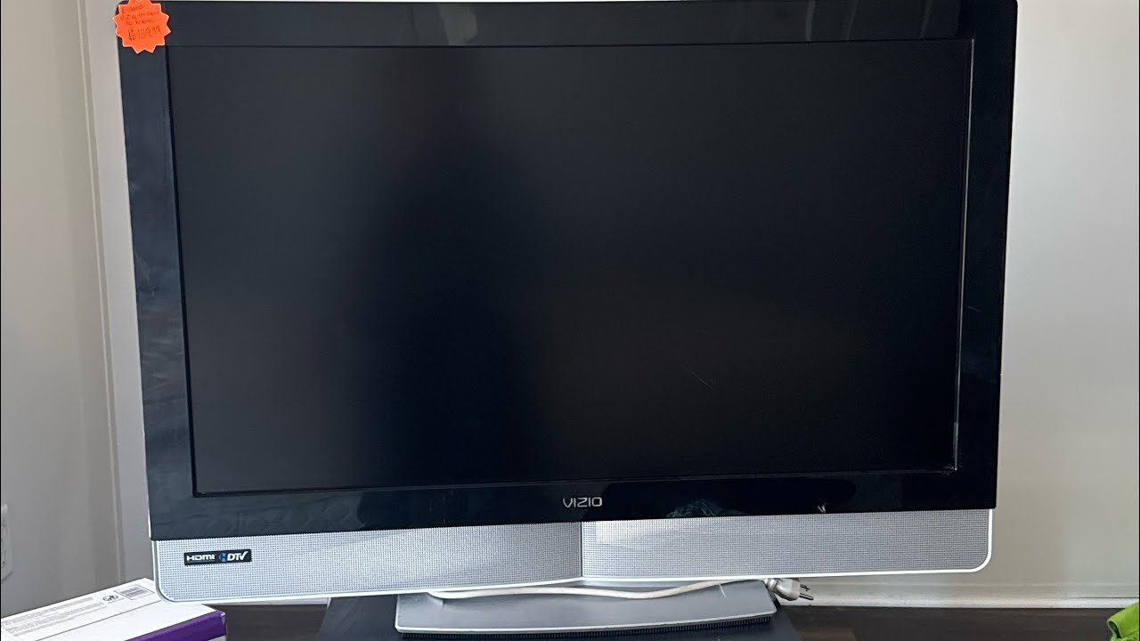 My New ViZiO tv from 2007! - YouTube
