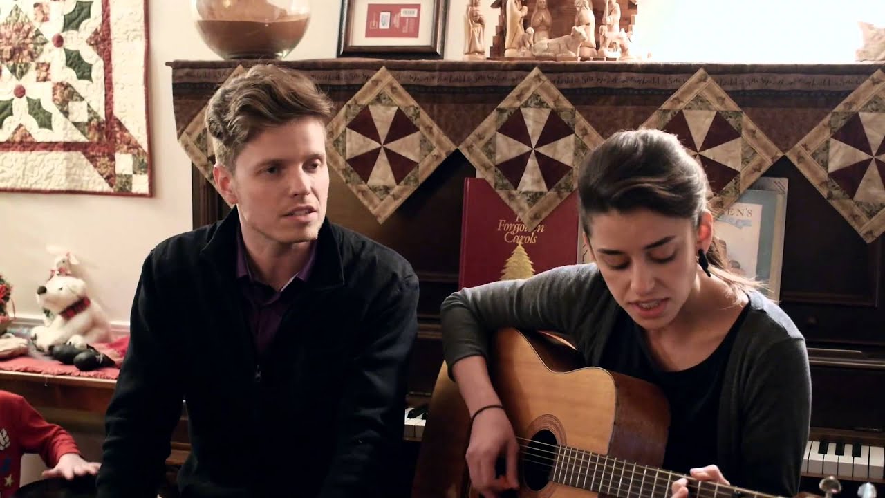 Stephanie and Ransom singing, Jan 1 2014 - YouTube