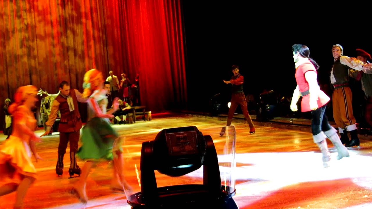 Disney on Ice - Beauty and the Beast - Gaston's song - YouTube