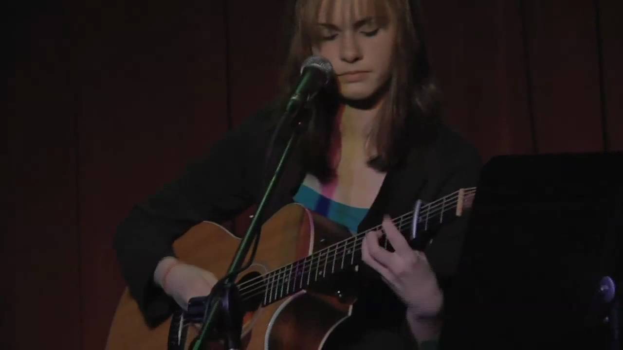 I'm Sorry" by Sydney Rhame at the Red Light Cafe - YouTube
