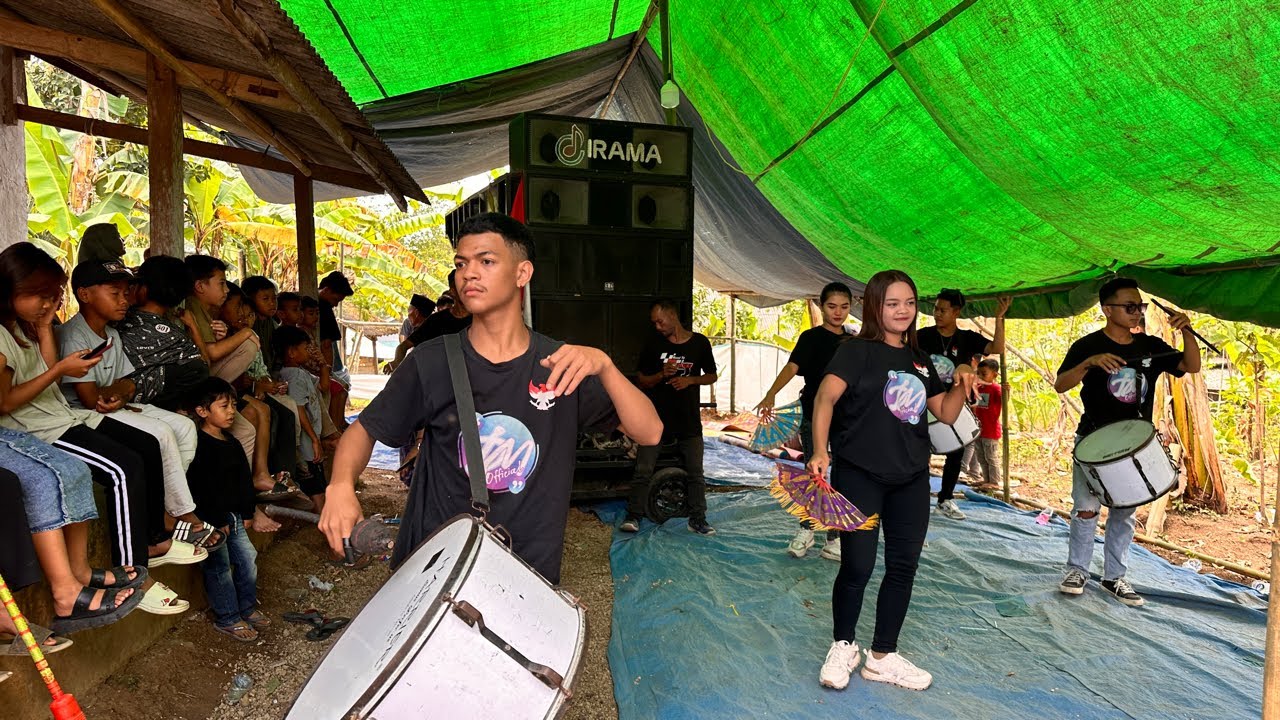 Temu Karya TV Official sedang live Di Tampak Siring Batukliang - YouTube