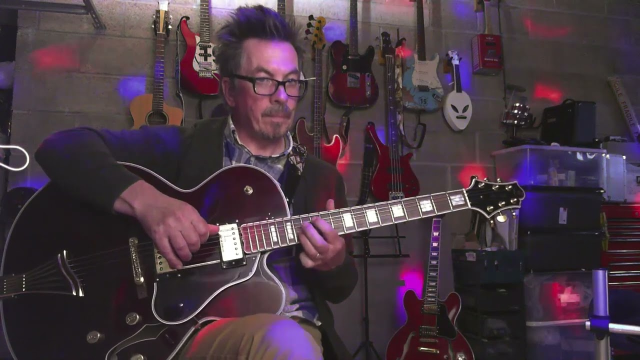 Low-Fi, soulsy, jazzy, bluesy, hip-hop "Lick Of The Week" with Ian ...