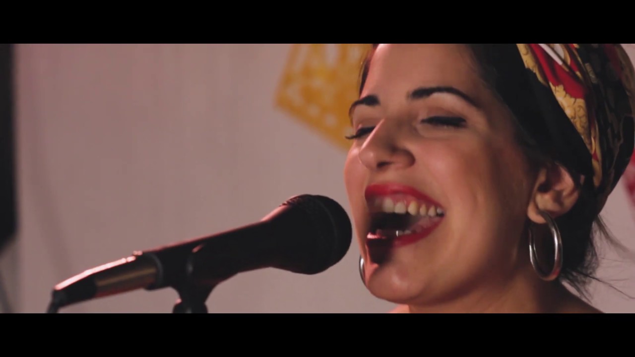 Anabella Rodrìguez - Fly me to the moon - YouTube