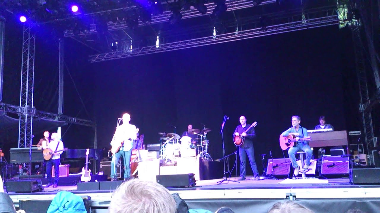 Mark Knopfler Live in Bergen. Brothers in Arms - YouTube