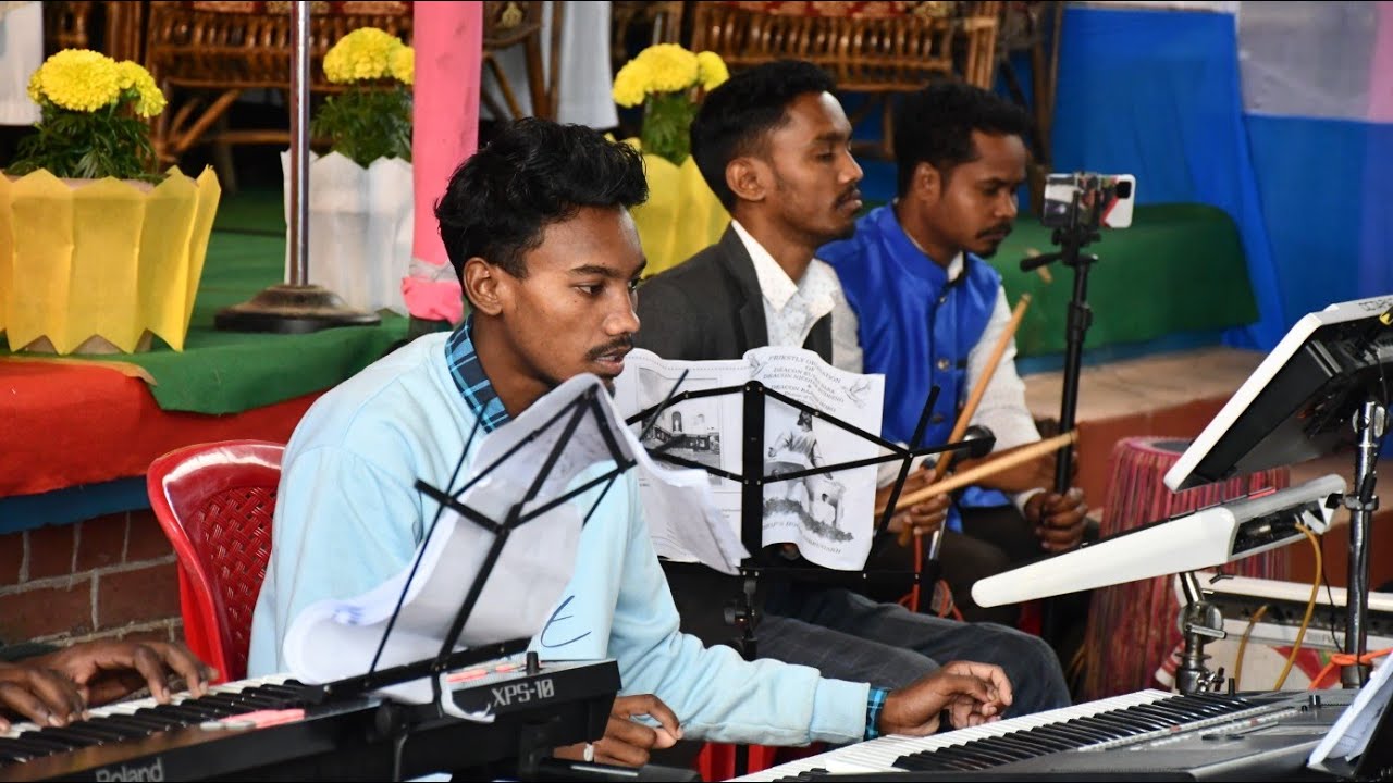 //Pavitar Pavitar Pavitar Prabhu Raja// - YouTube