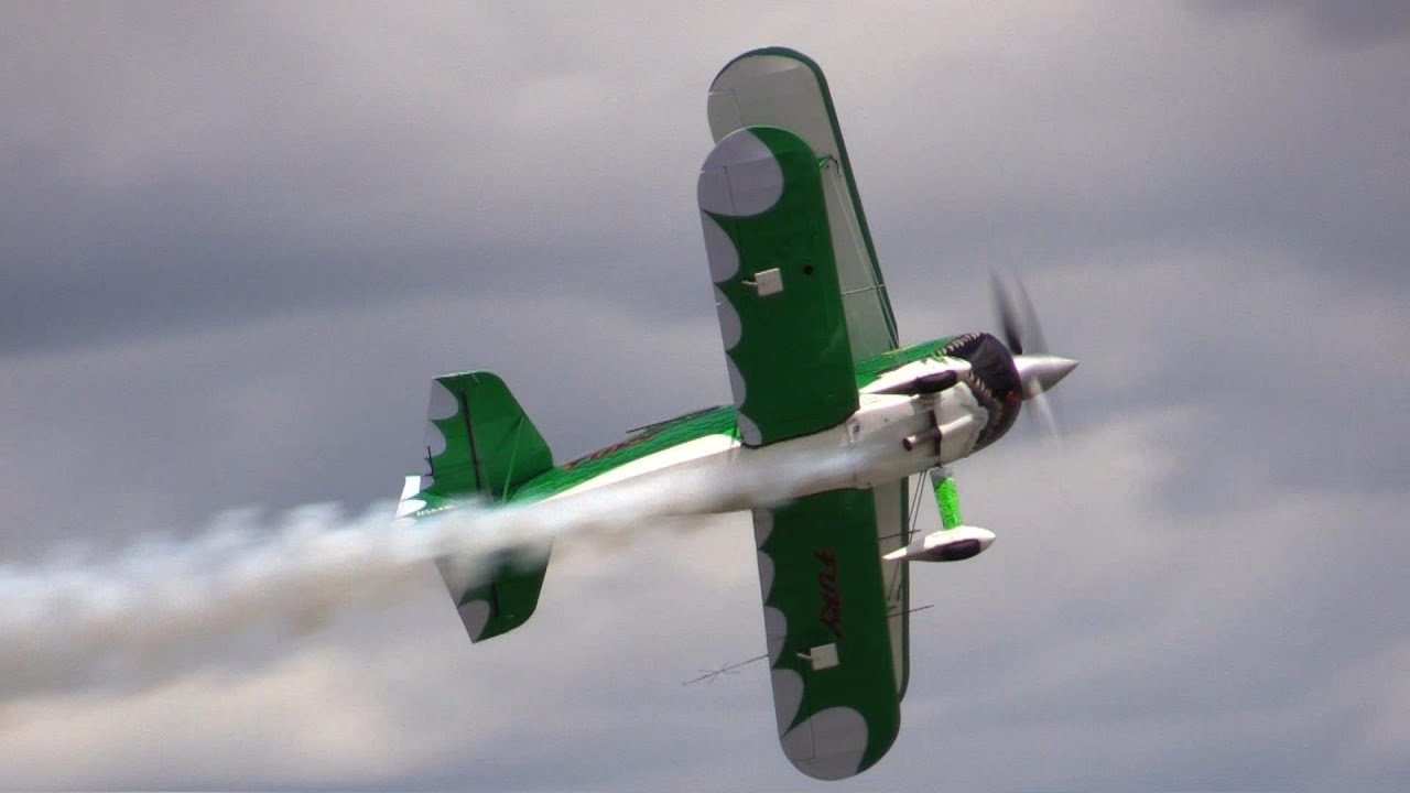 Stephen Covington [2] - 2024 MCAS Cherry Point Air Show - YouTube