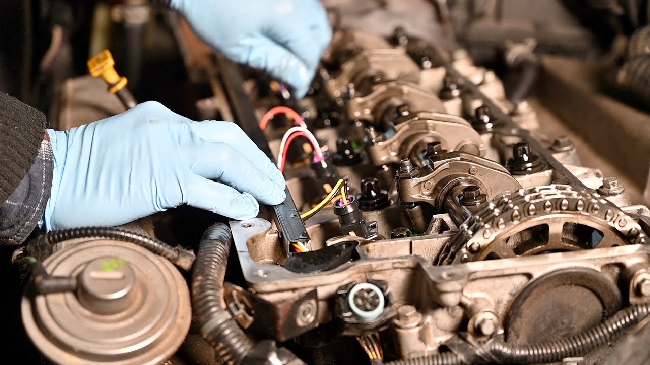 Landrover Defender TD5 Oil Creep into the ECU - YouTube