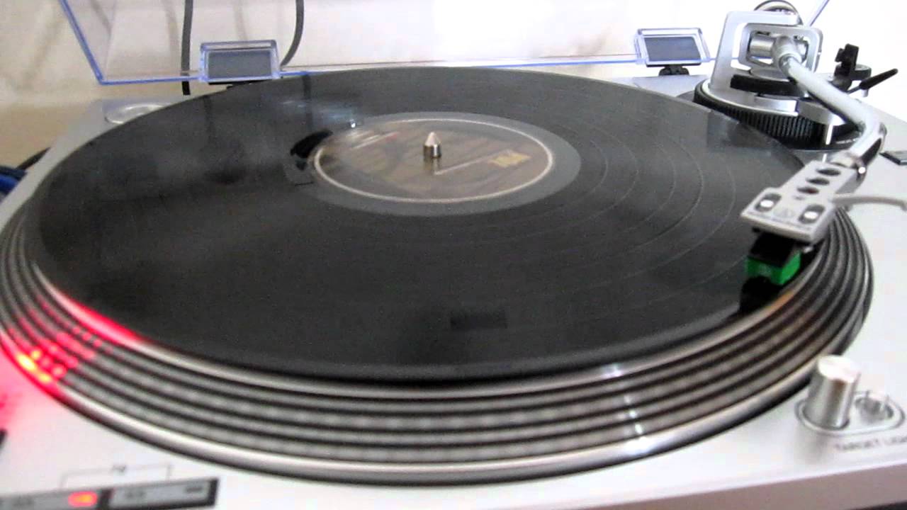 Audio Technica AT-LP120 USB тестинг диском Volbeat - YouTube