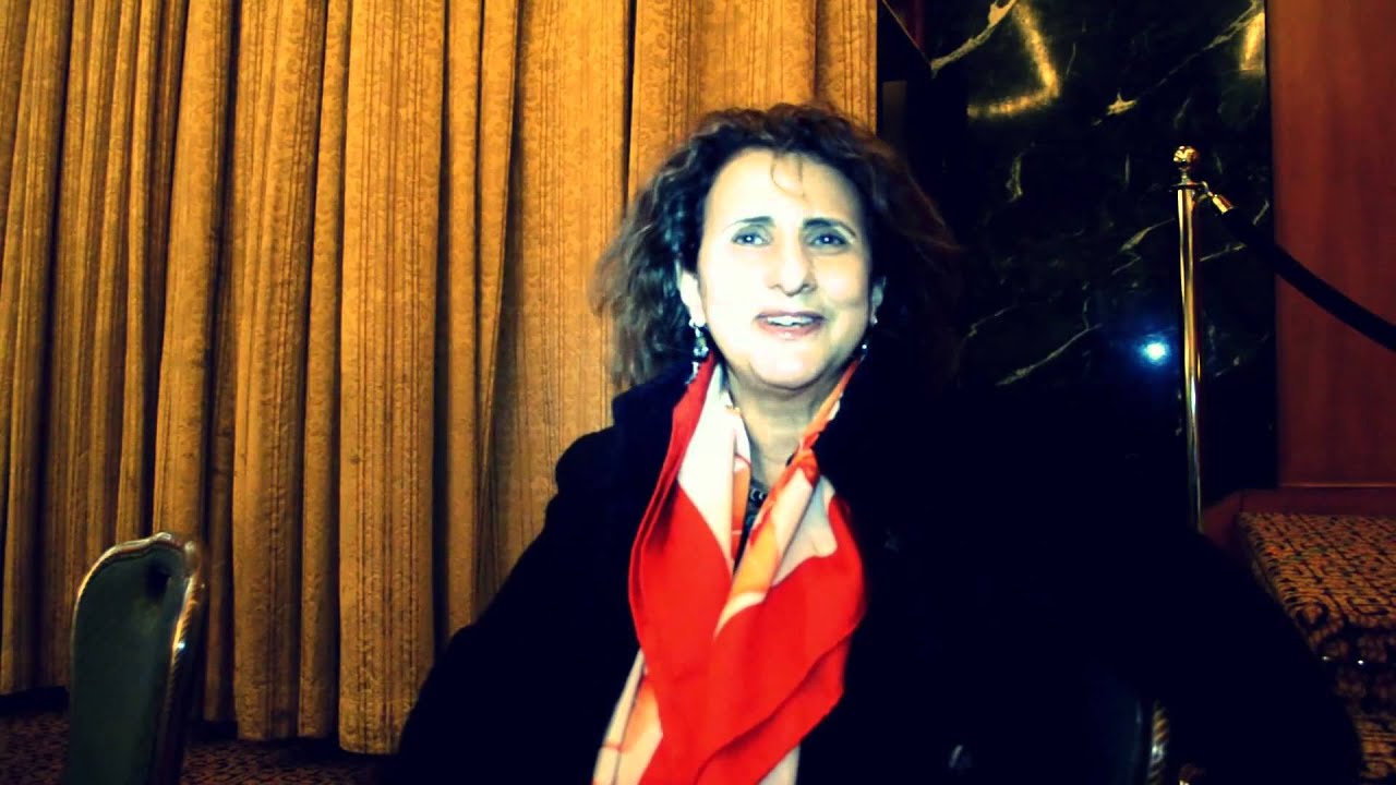 Sourcebooks CEO Dominique Raccah at Digital Book World - YouTube