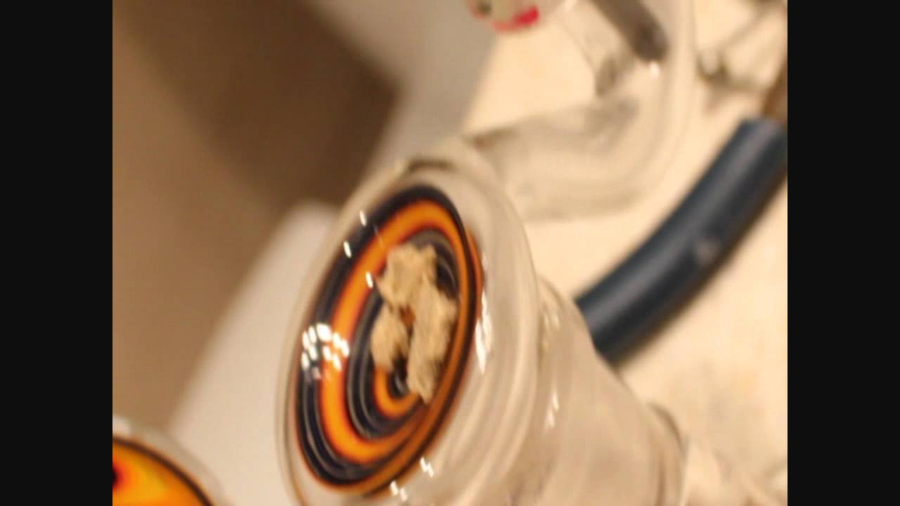New Glass - Lava Swirl Oil Rig - IFA [HD] - YouTube