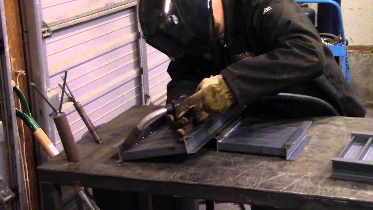 Millermatic 350P - YouTube