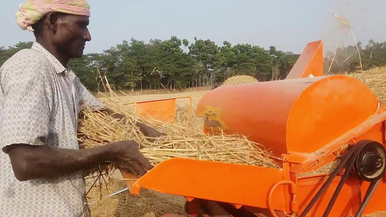 Champion in Rice .Threshing Contest .FASTBELT .Rice .Thresher - YouTube