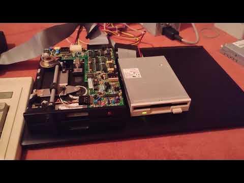 Arduino Mega2560 floppy disk controller - YouTube