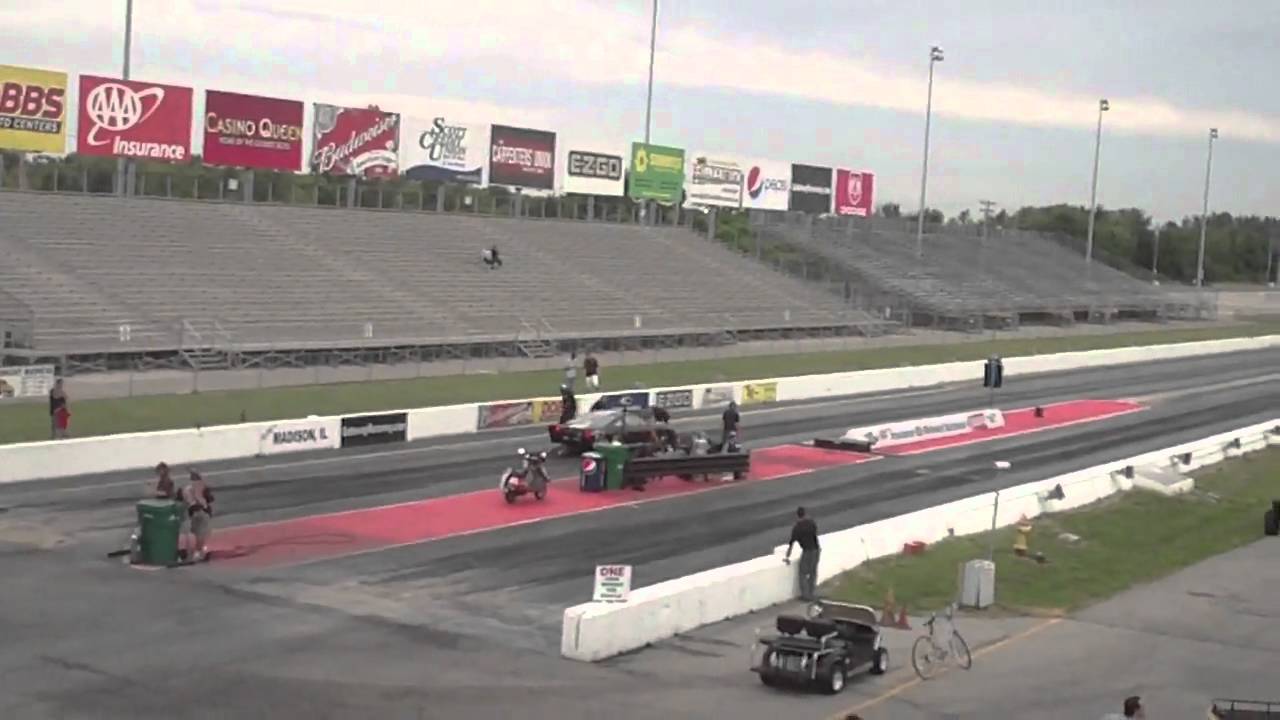 Dan Saitz Racing At Gateway International Raceway! - YouTube