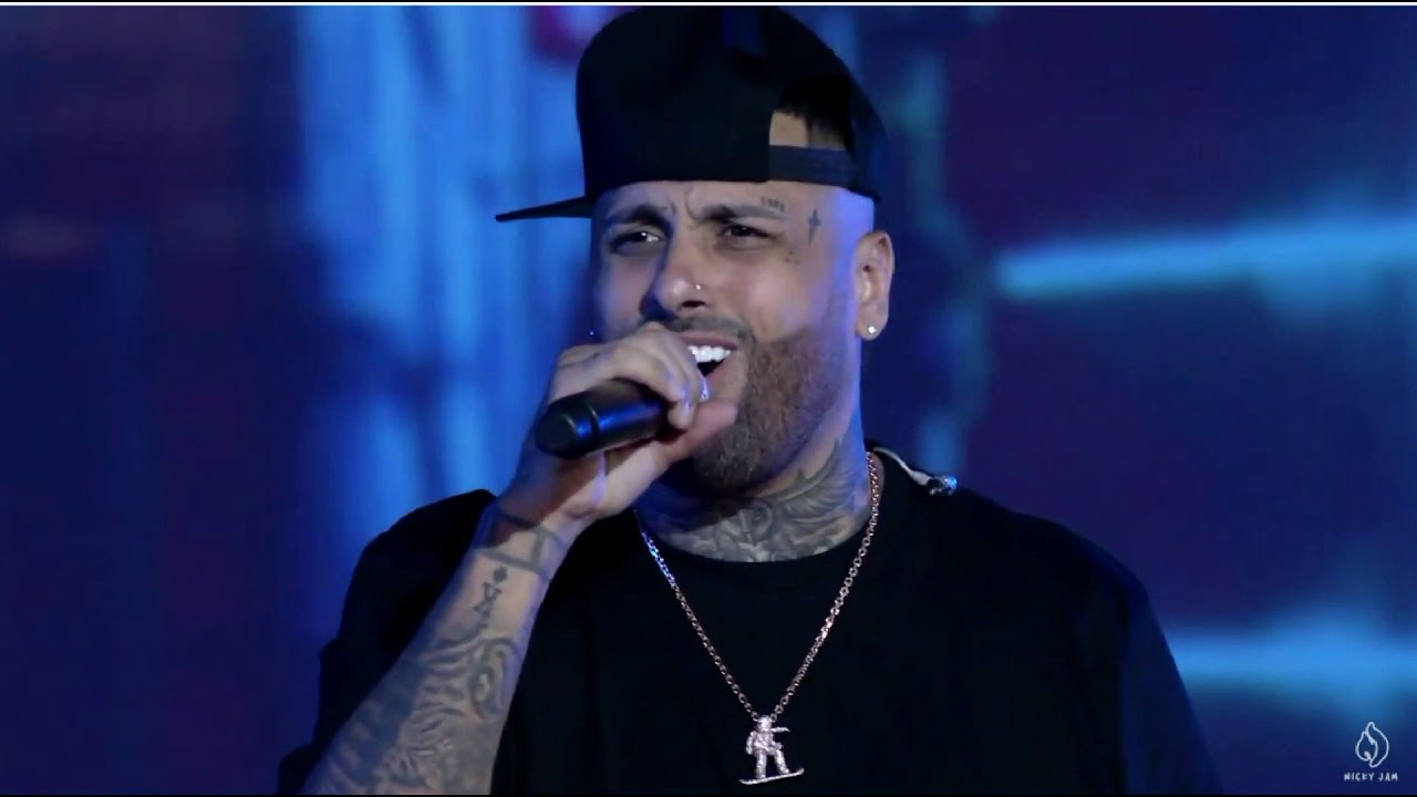 😘Nicky Jam "Clasicos " Live Concert " 😘 - YouTube