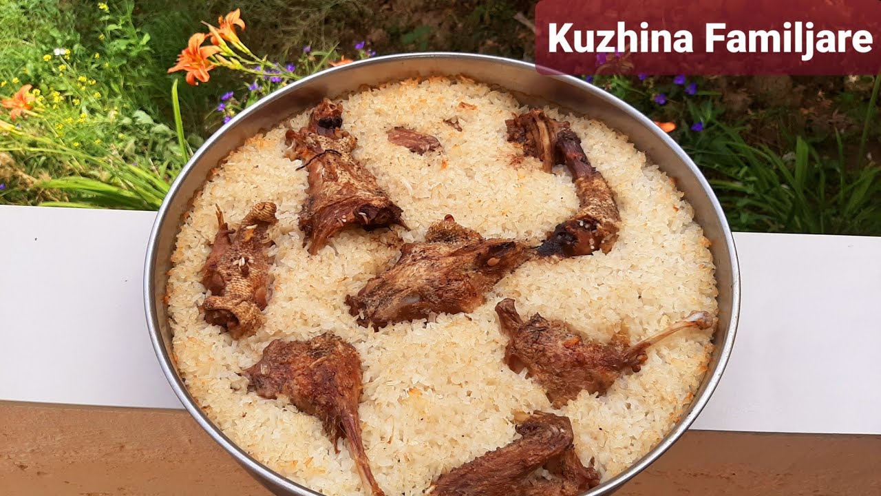 Tavë orizi me mish pule ! - YouTube