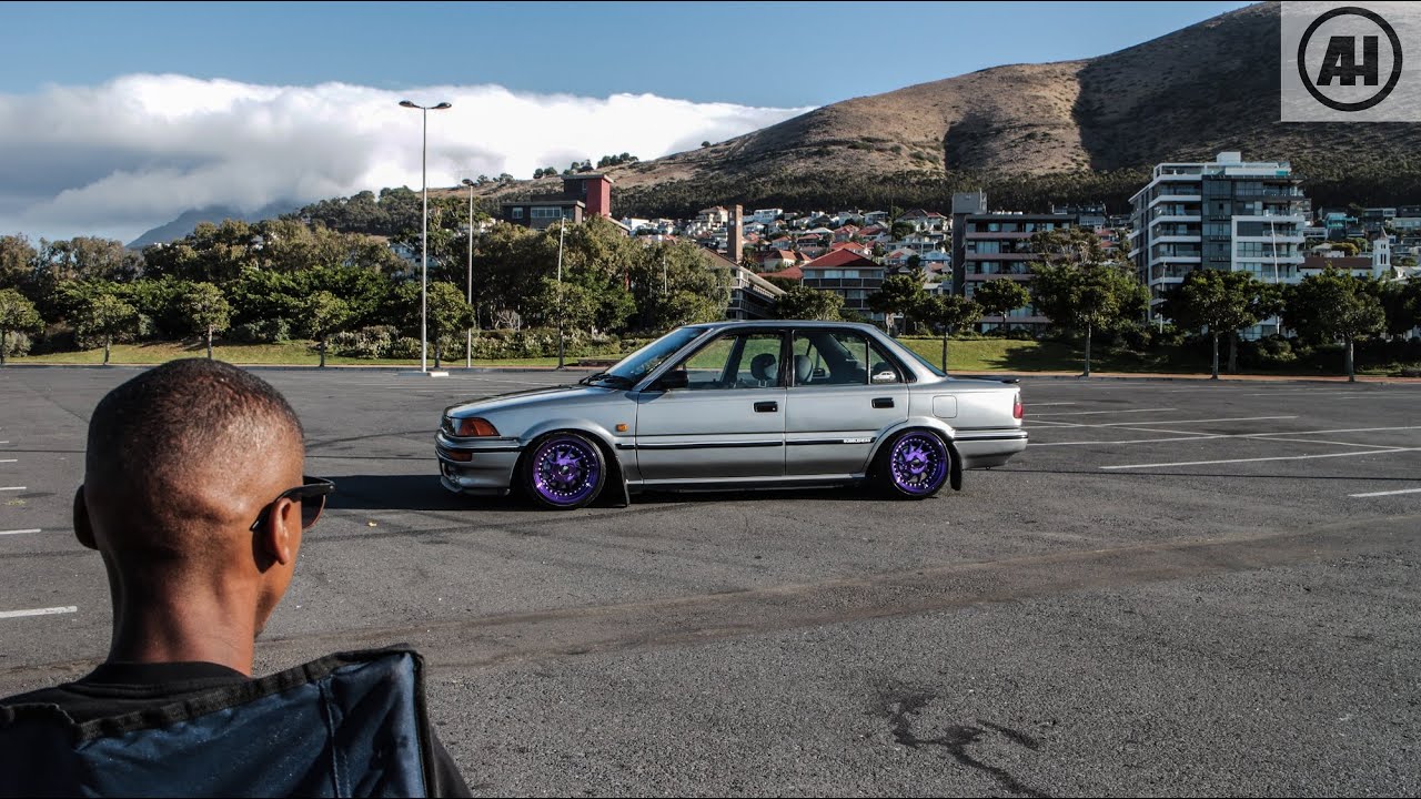 Bubble Head AE92 Corolla - YouTube
