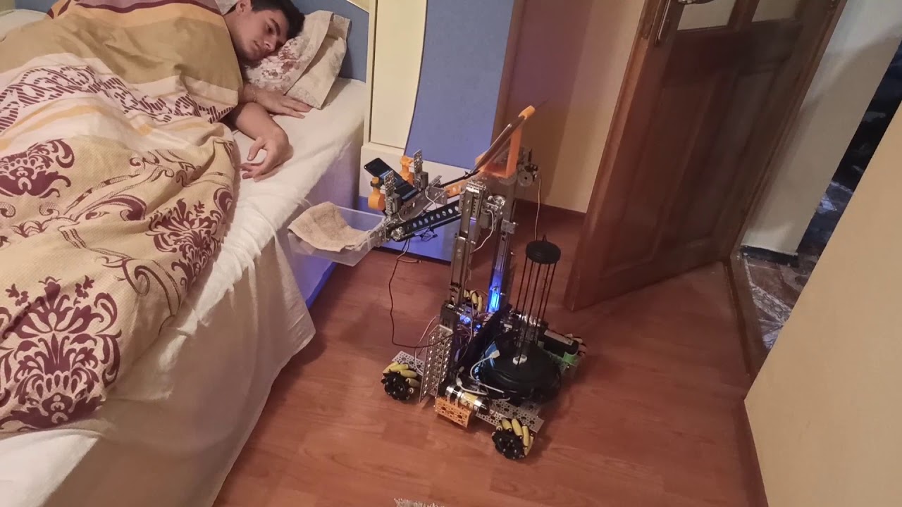 Soft Hoarders - PoliHack 2020 - YouTube