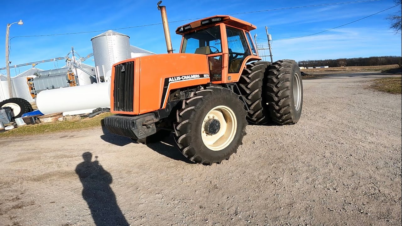 Allis-Chalmers 8070 sub soiling ground, with outside GoPro shots ...