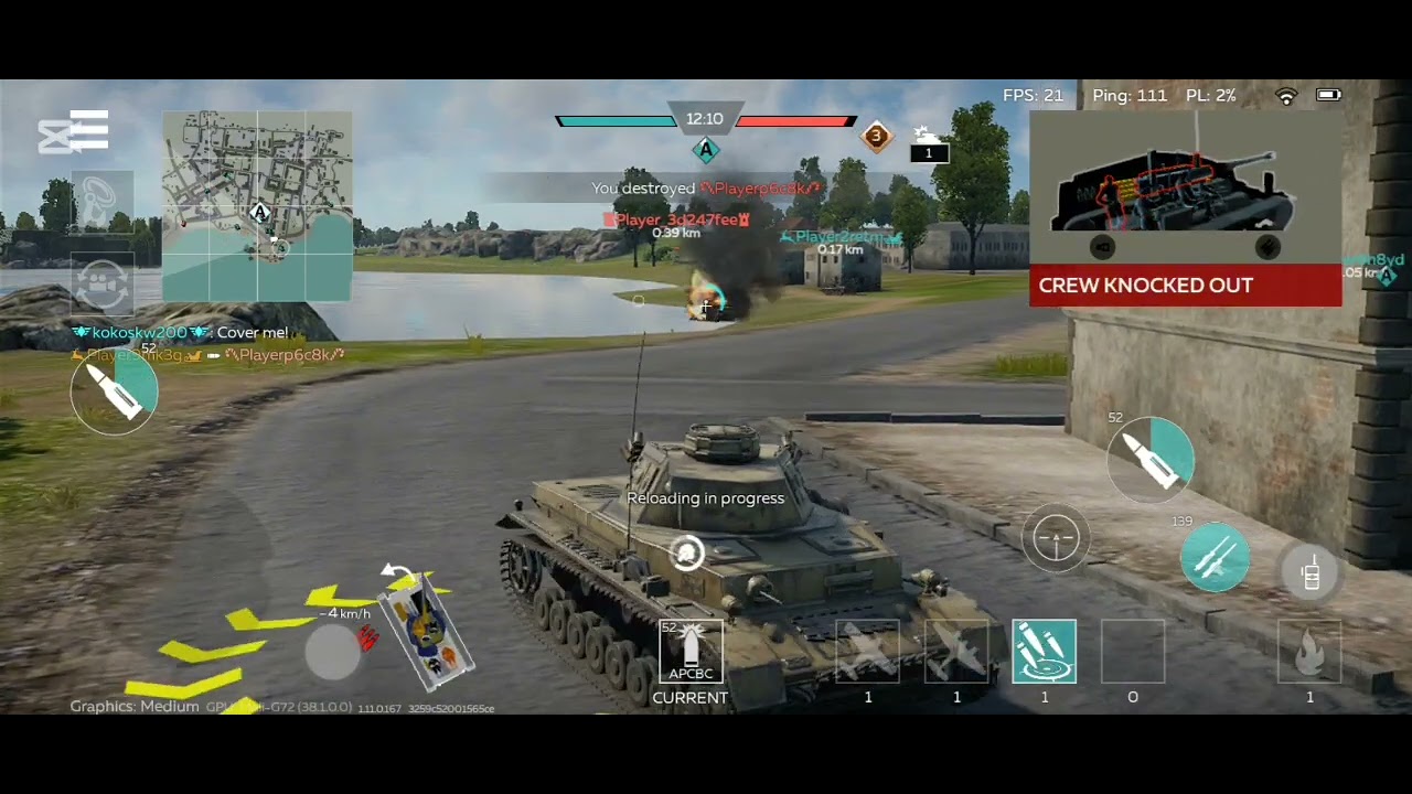 Playing war thunder on my mom's phone because why not :/ - YouTube