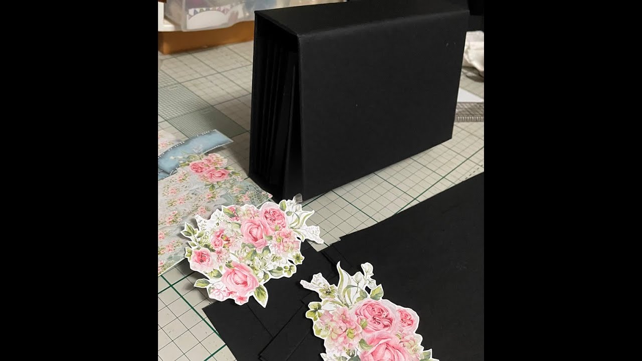 HOW TO MAKE A WALLET-ALBUM WITH ACCORDION - PART 1 - - YouTube