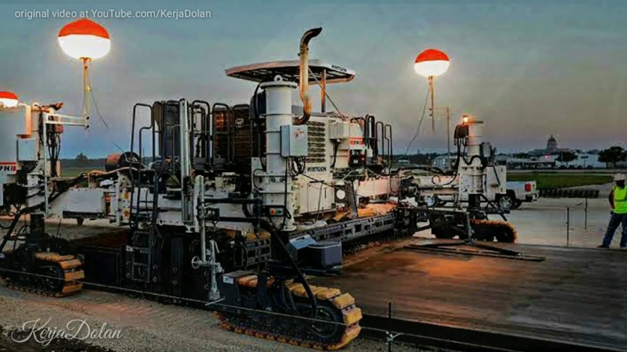 CARA KERJA MESIN CONCRETE PAVER RIGID TOL SIGLI BANDA ACEH - YouTube