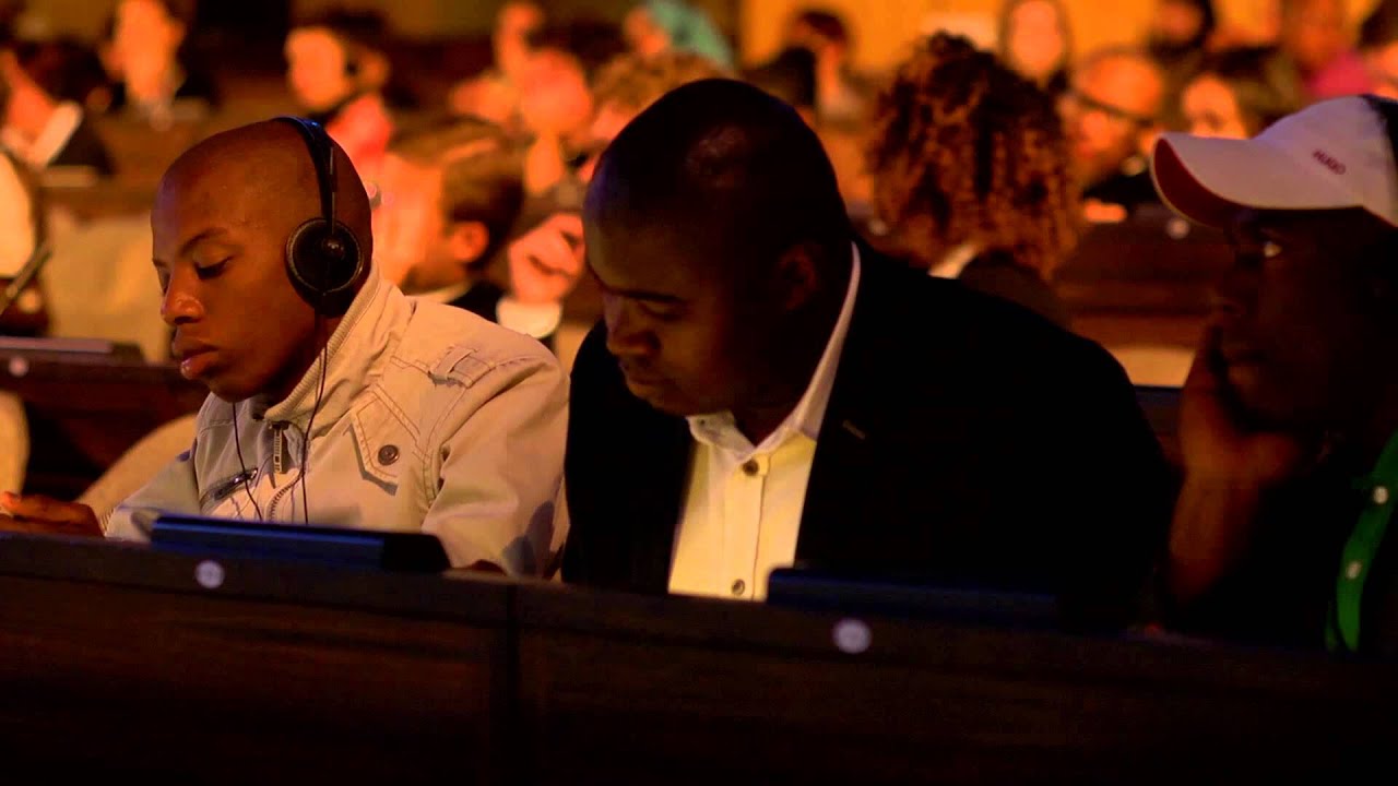 8th UNESCO Youth Forum - Day 3 - YouTube