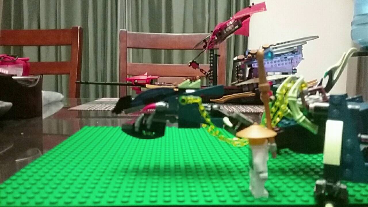 Sensei Wu vs. Dragon - YouTube