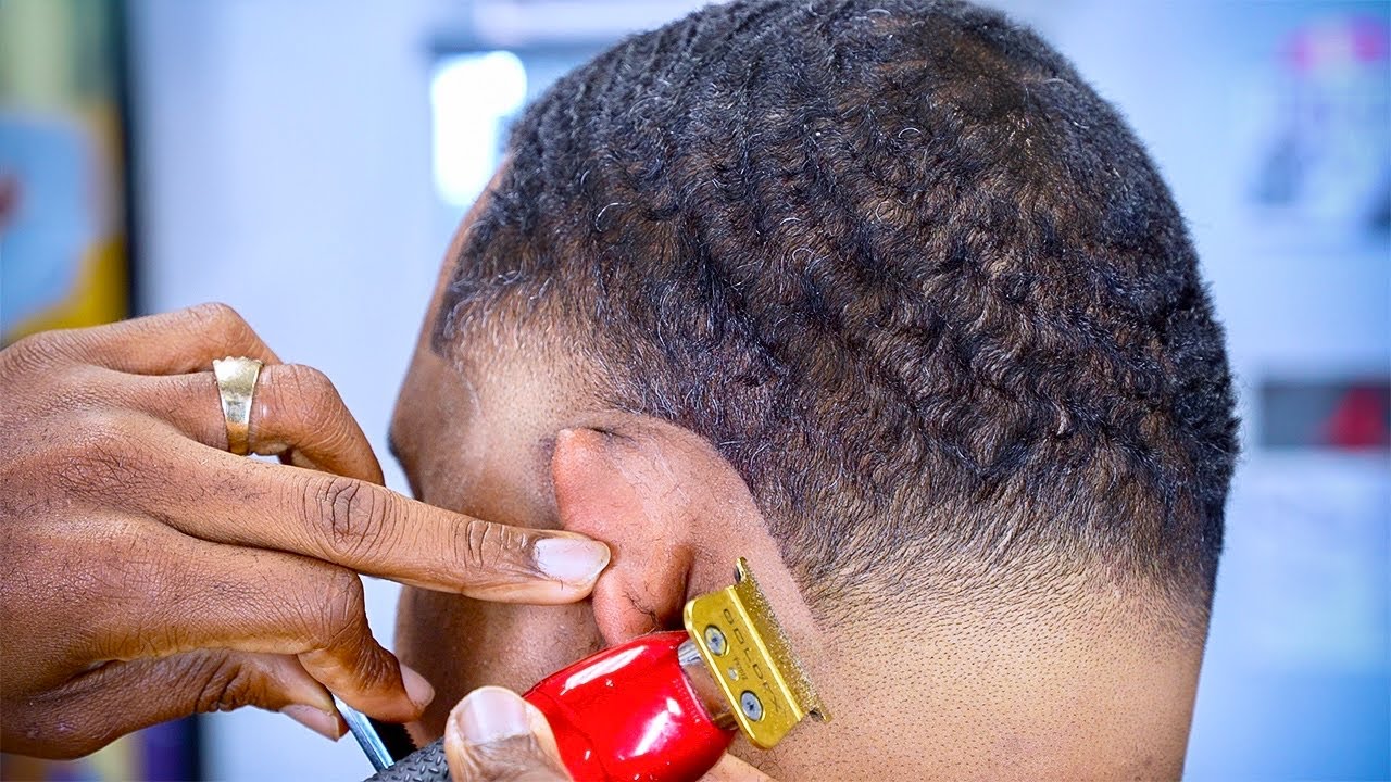 Low Taper Fade Tutorial – Faster Blending & Sharp Lineups - YouTube