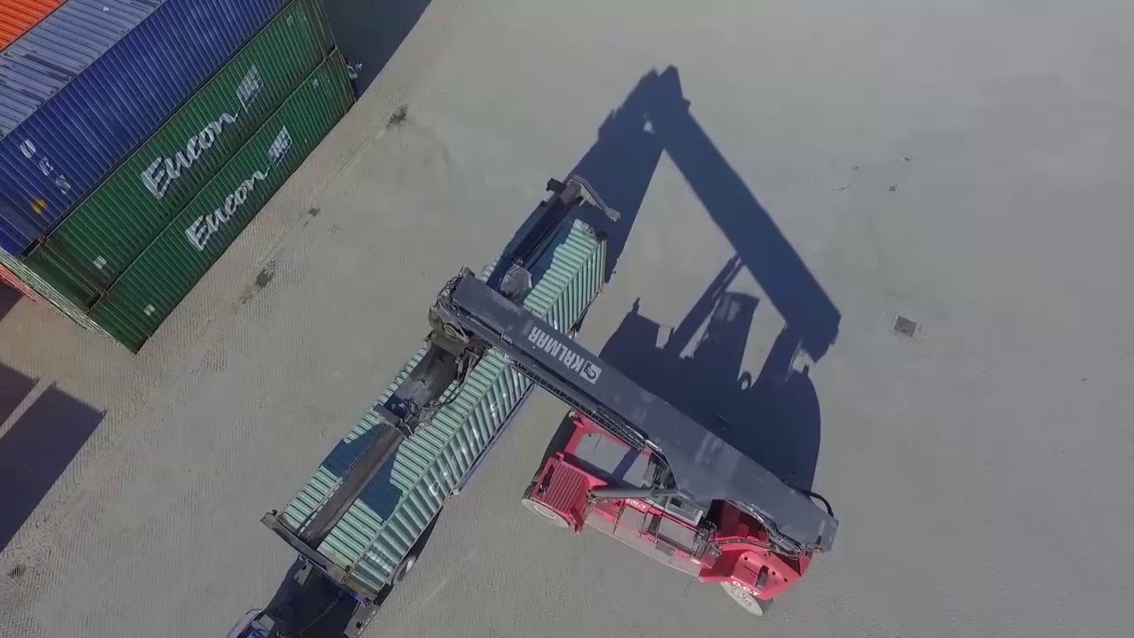 Introductie Video Oosterhout Container Terminal - YouTube