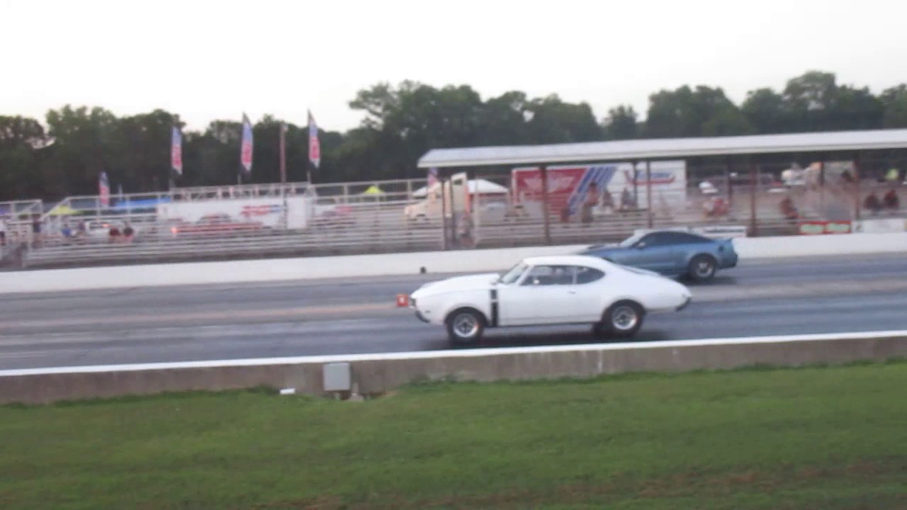 2017 CAR CRAFT SUMMER NATIONALS DRAG RACING 68 OLDS 442 VS MUSTANG ...