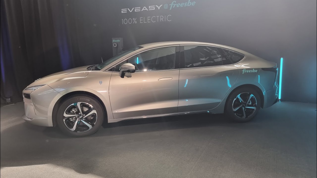 מכונית משפחתית חשמלית חדשה ומותג חדש - EVEASY LIMO - YouTube