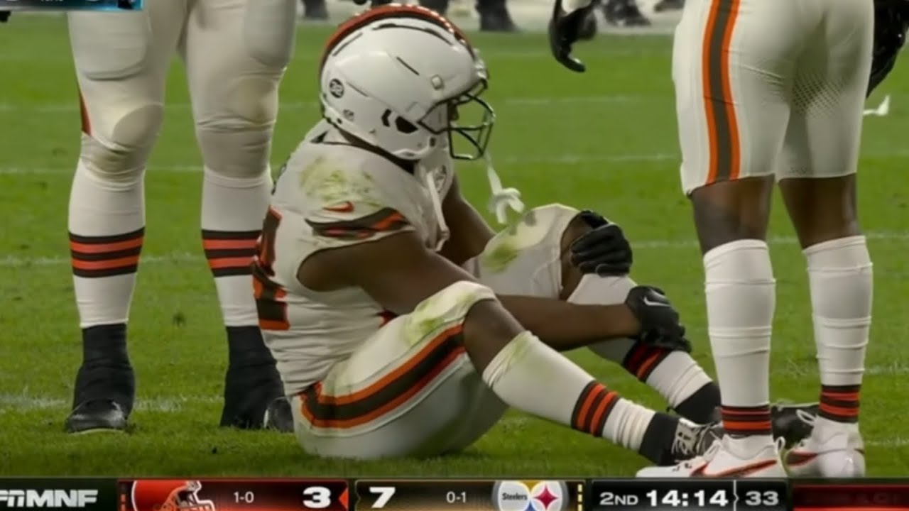 Nick Chubb suffers bad knee injury || Steelers vs. Browns - YouTube
