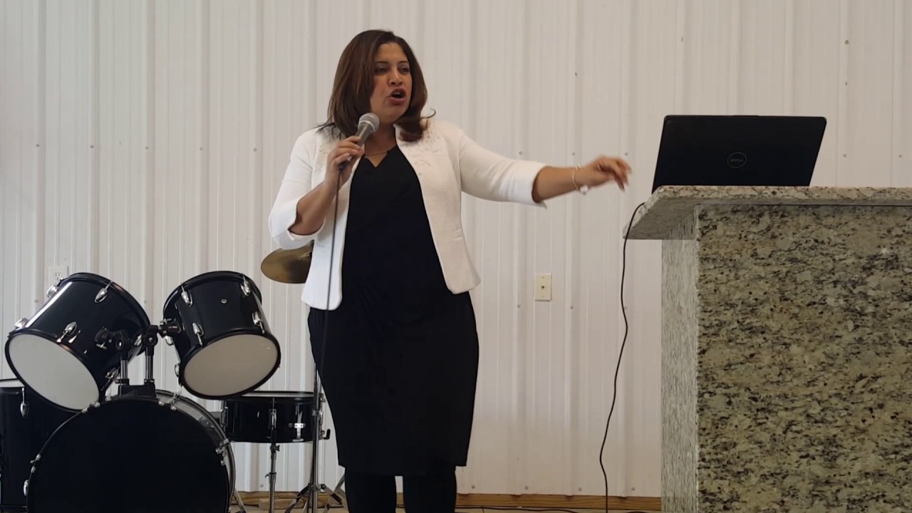 Pastora Marisol Fernández - YouTube