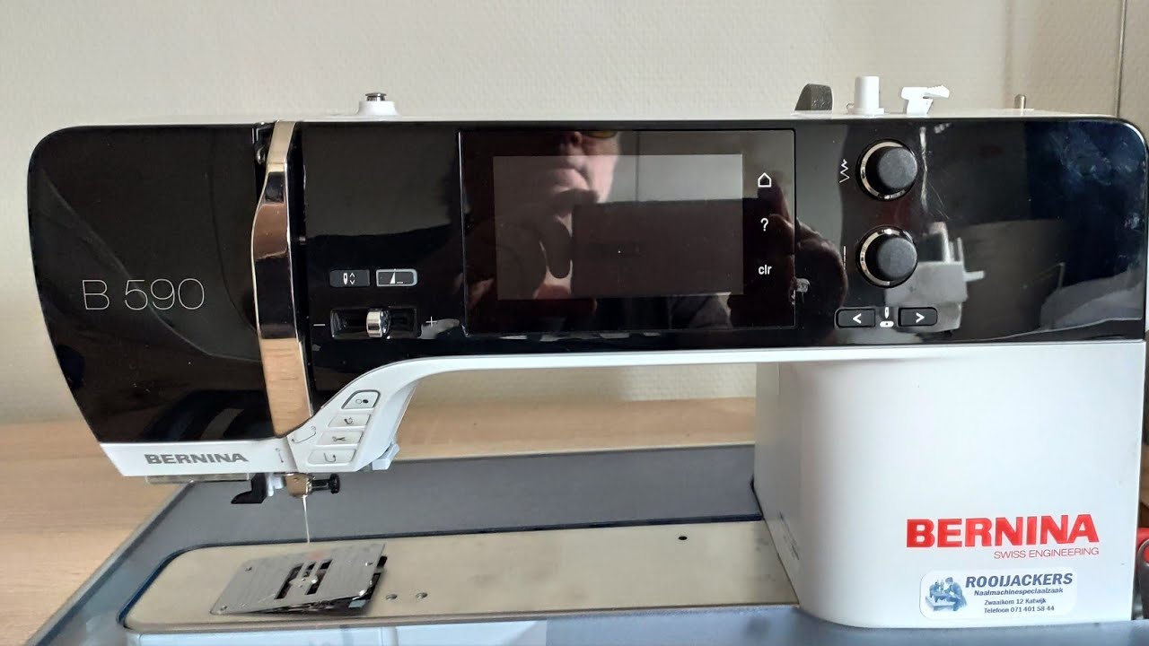 Bernina B590 Overview and Interface - YouTube