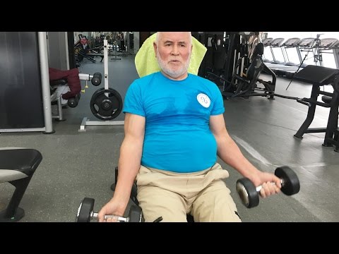 70'lik dede Vücut Geliştirme Şampiyonası'na Hazırlanıyor
