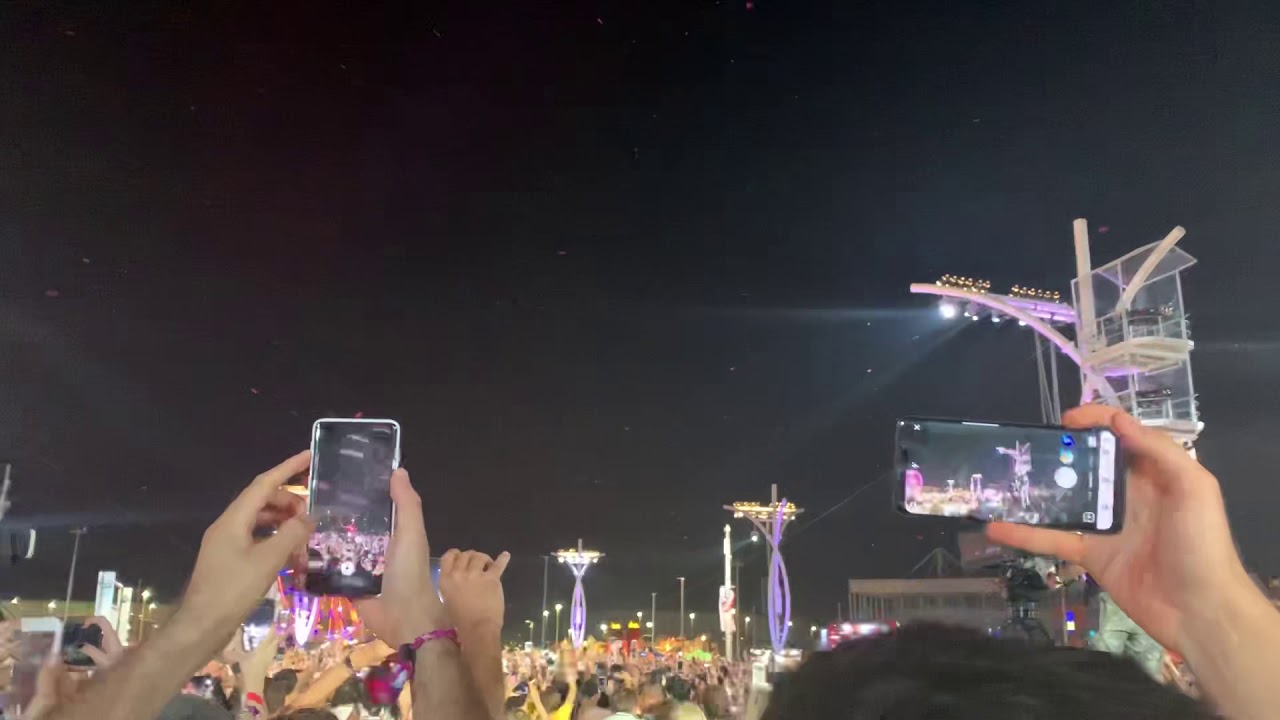 So What - Pink Rock in Rio 2019 - YouTube