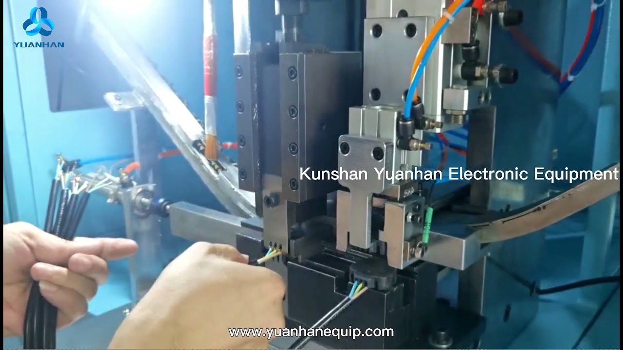 Automatic Type G Plug UK Plug Making Machine YH-180B - YouTube