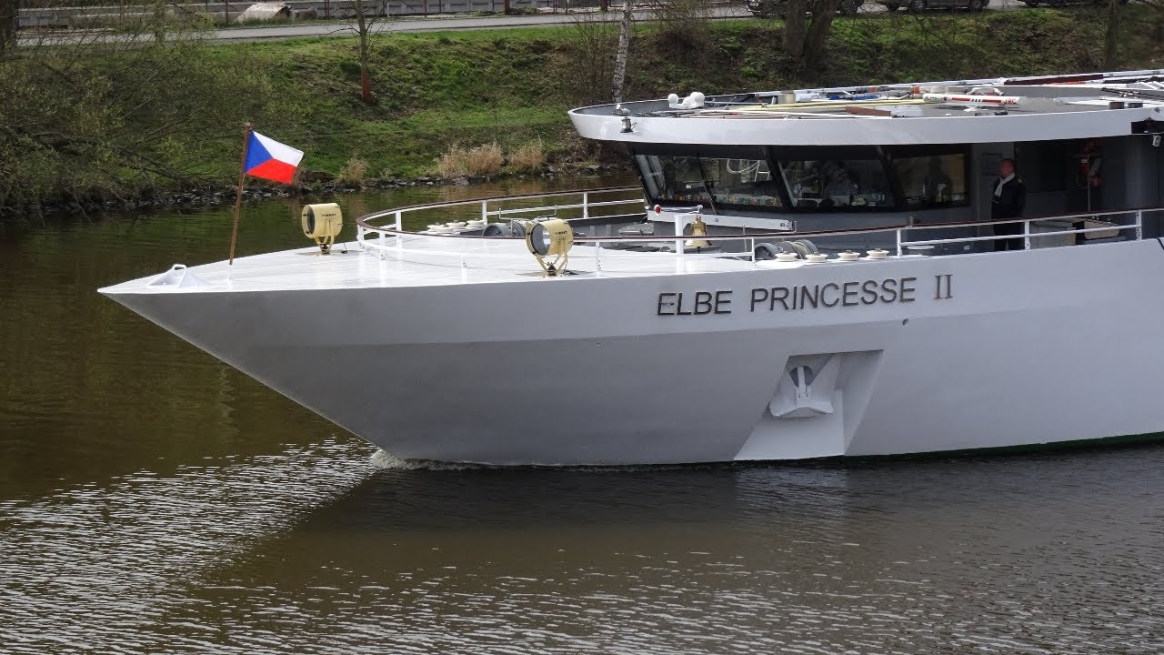 Elbe Princesse II - duben 2022 - YouTube