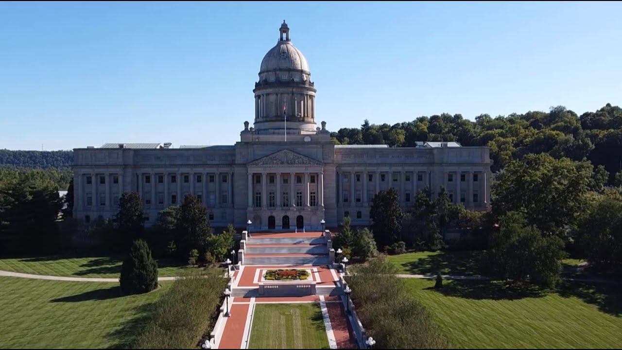 Kentucky State Capital Building in Frankfort - YouTube